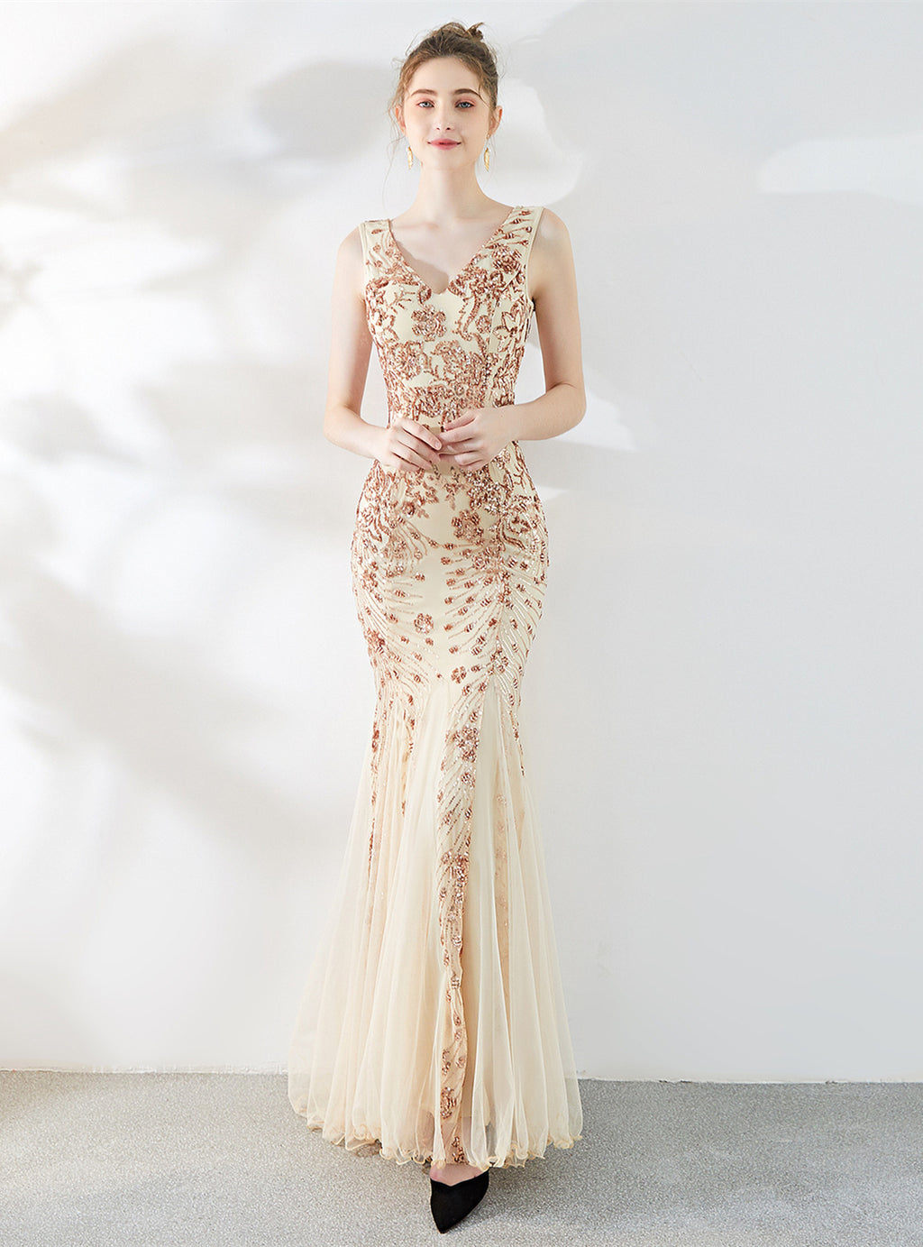 Sexy Deep V back Sequined Dress